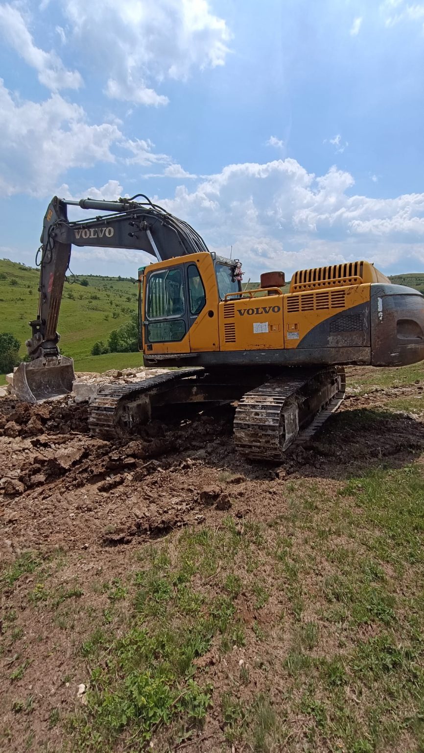 VOLVO EC 360 EXCAVATOR - ABC Auctions